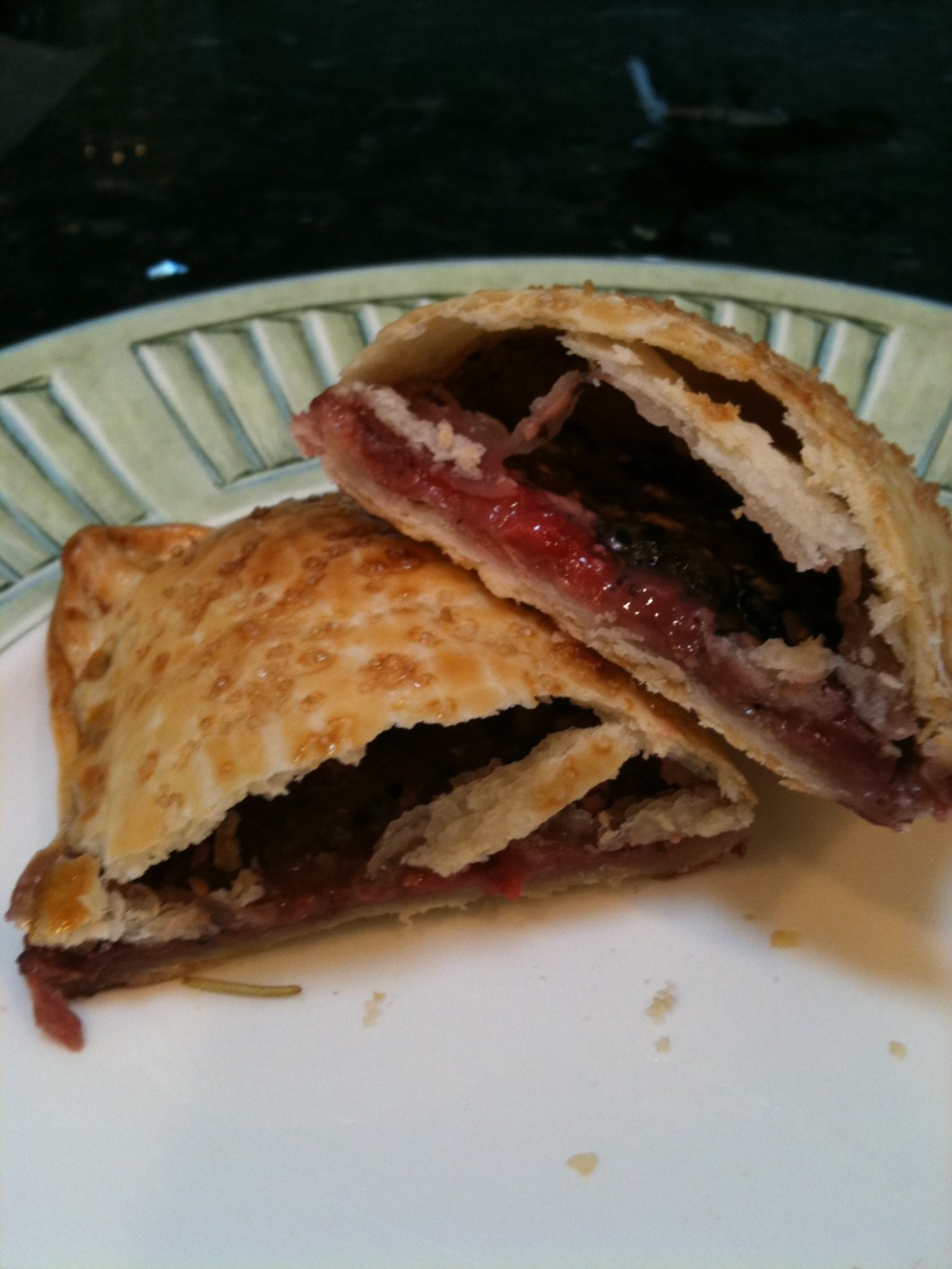 Pocket Pies Provide Perfect Portion Sizes (and Perfectly Portioned Pee ...